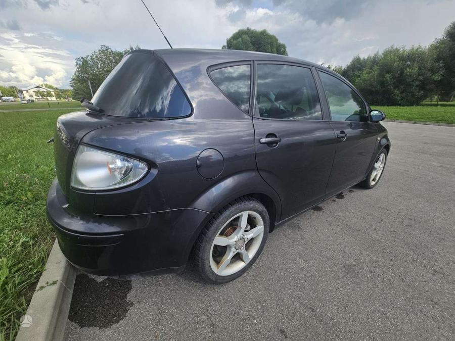 Melns SEAT Toledo 2005 Panevēža, ar dzinēja tilpumu 1.97 L un nobraukumu 228 tūkst. km par 800 €, foto 8 vietnē AUTOMOTO.COM.LV