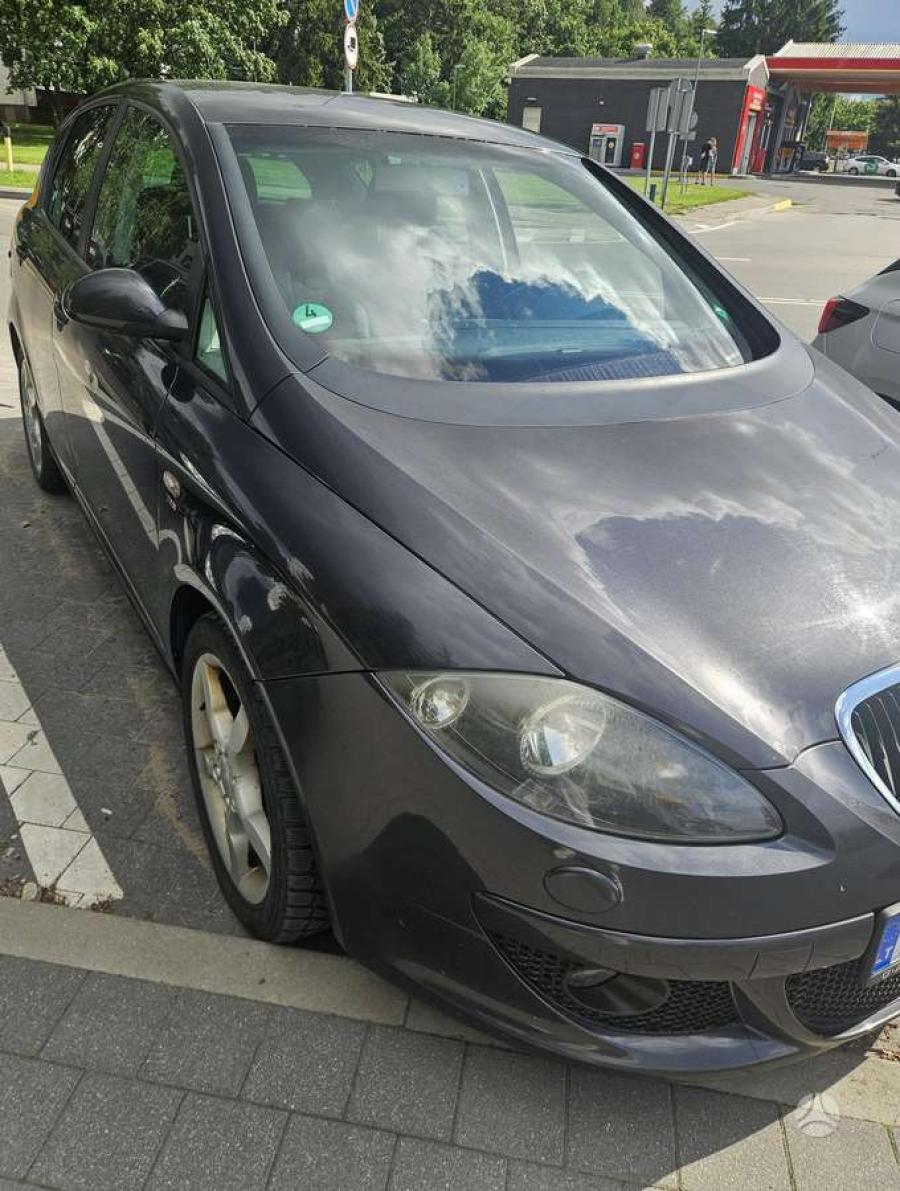 Melns SEAT Toledo 2005 Panevēža, ar dzinēja tilpumu 1.97 L un nobraukumu 228 tūkst. km par 800 €, foto 20 vietnē AUTOMOTO.COM.LV