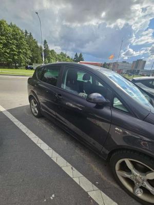Melns SEAT Toledo 2005 Panevēža, ar dzinēja tilpumu 1.97 L un nobraukumu 228 tūkst. km par 800 €, foto 23 vietnē AUTOMOTO.COM.LV