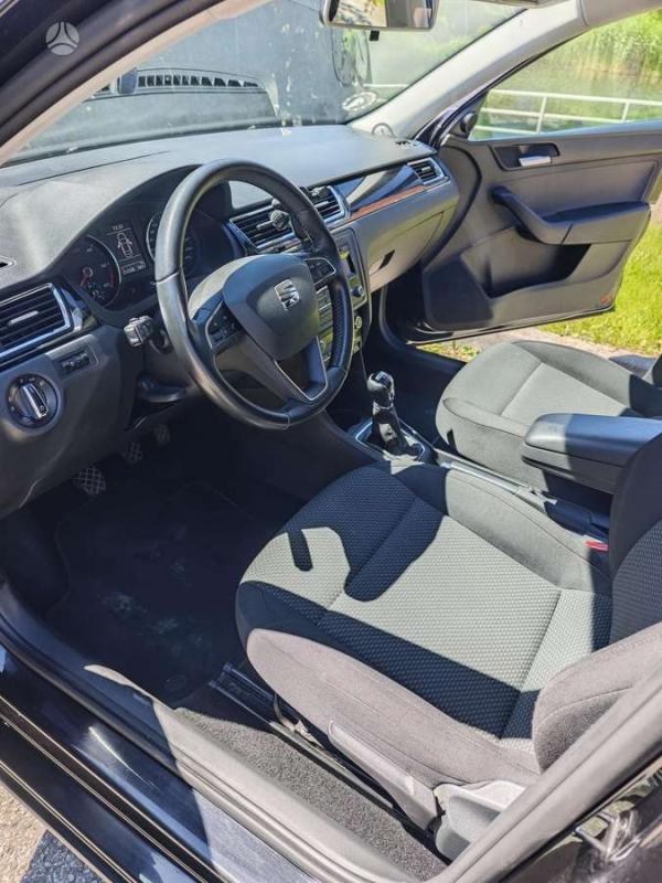 Black SEAT Toledo 2015 in Kaunas, with an engine capacity of 1.60 L and mileage of 252 thousand km for 3850 €, photo 8 on AUTOMOTO.COM.LV