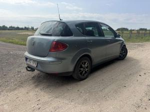 Blue SEAT Toledo 2005 in Kaunas, with an engine capacity of 1.97 L and mileage of 321 thousand km for 750 €, photo 3 on AUTOMOTO.COM.LV
