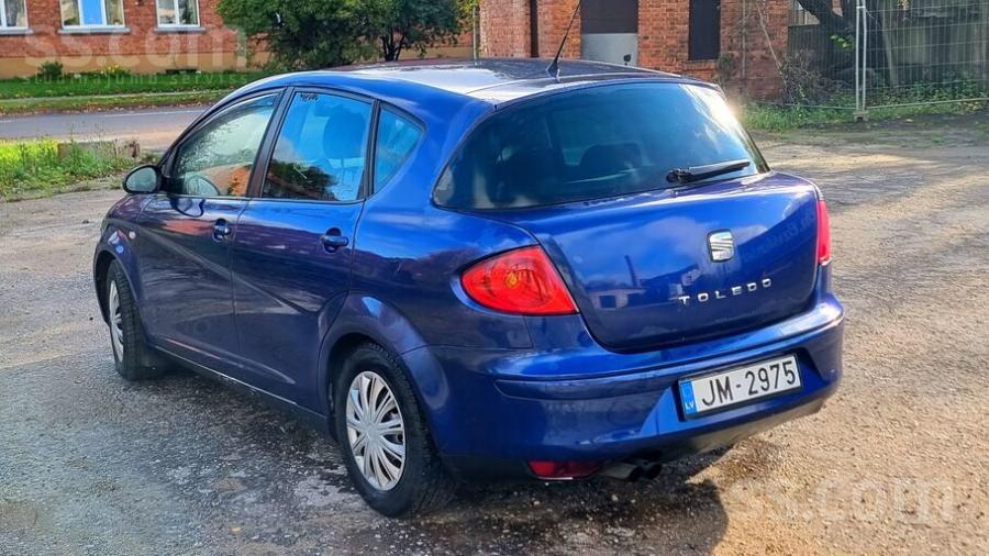 Zils SEAT Toledo 2005 Cēsis, ar dzinēja tilpumu 2.00 L un nobraukumu 343 tūkst. km par 1350 €, foto 8 vietnē AUTOMOTO.COM.LV