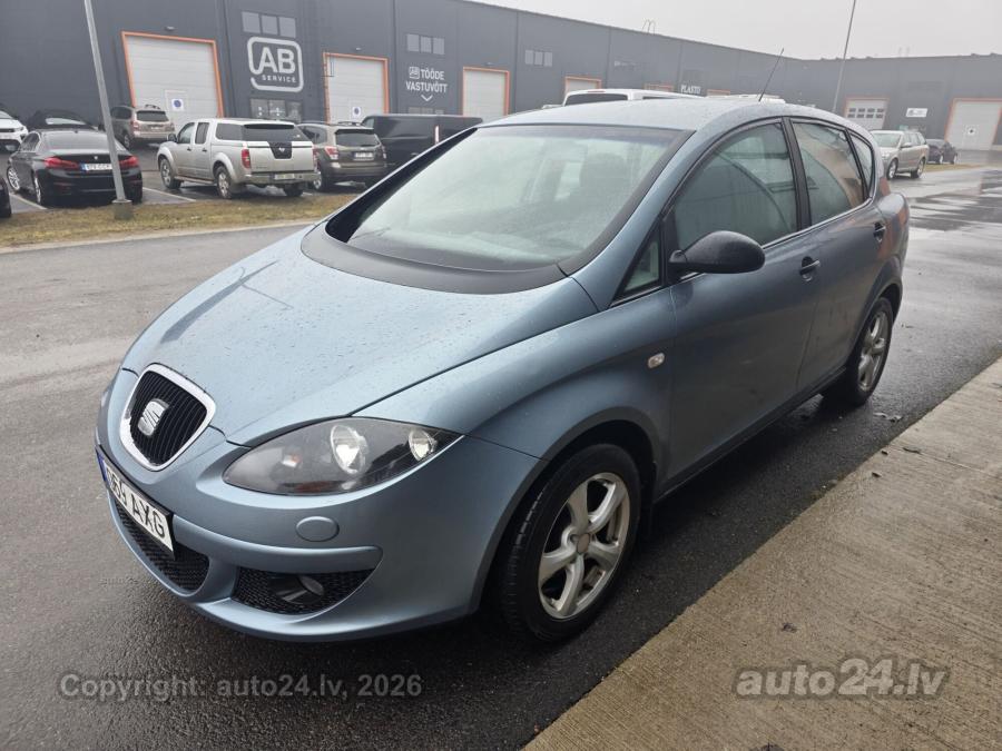 Zils SEAT Toledo 2006 Kuresāre, ar dzinēja tilpumu 1.60 L un nobraukumu 160 tūkst. km par 1500 €, foto 5 vietnē AUTOMOTO.COM.LV