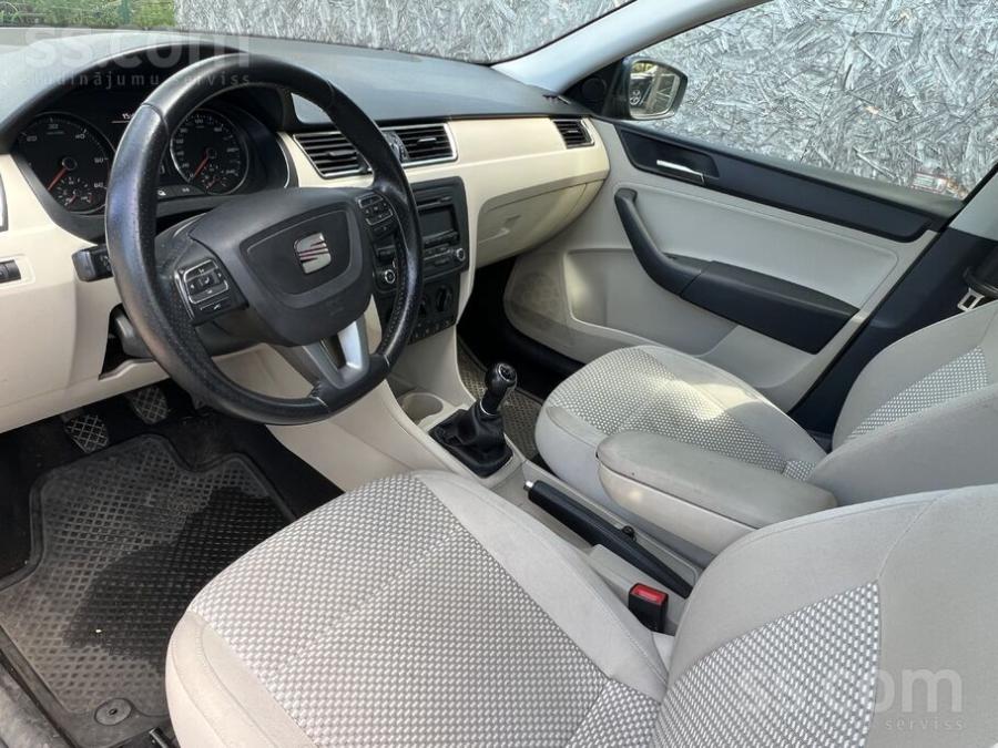 Zils SEAT Toledo 2013 Rīga, ar dzinēja tilpumu 1.60 L un nobraukumu 161 tūkst. km par 3950 €, foto 6 vietnē AUTOMOTO.COM.LV