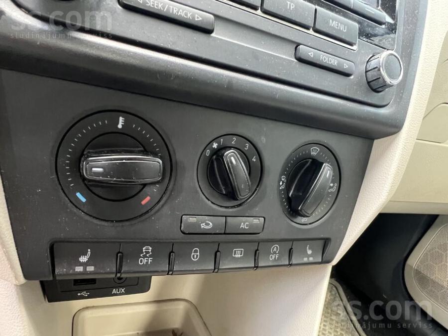 Zils SEAT Toledo 2013 Rīga, ar dzinēja tilpumu 1.60 L un nobraukumu 161 tūkst. km par 3950 €, foto 7 vietnē AUTOMOTO.COM.LV