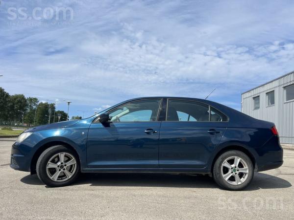 Blue SEAT Toledo 2013 in Riga, with an engine capacity of 1.60 L and mileage of 161 thousand km for 4100 €, photo 4 on AUTOMOTO.COM.LV