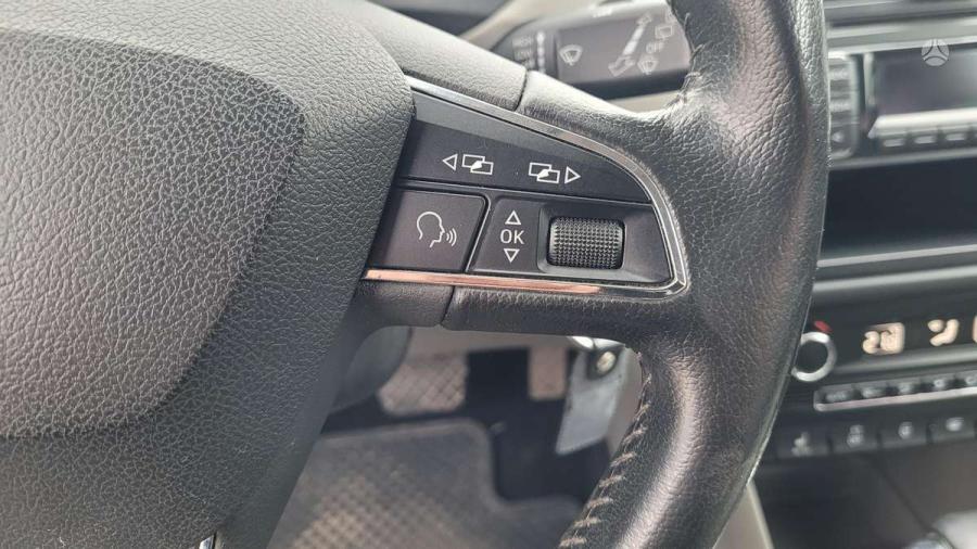 Blue SEAT Toledo 2015 in Radviliskis, with an engine capacity of 1.39 L and mileage of 125 thousand km for 5600 €, photo 14 on AUTOMOTO.COM.LV