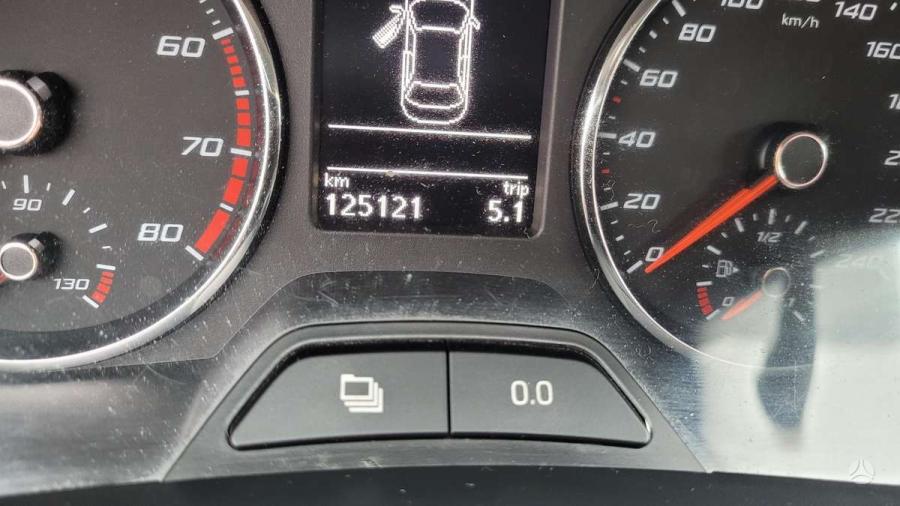 Blue SEAT Toledo 2015 in Radviliskis, with an engine capacity of 1.39 L and mileage of 125 thousand km for 5600 €, photo 17 on AUTOMOTO.COM.LV