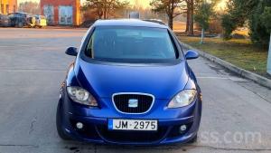 Blue SEAT Toledo 2005 in Cesis, with an engine capacity of 2.00 L and mileage of 342 thousand km for 1450 €, photo 3 on AUTOMOTO.COM.LV
