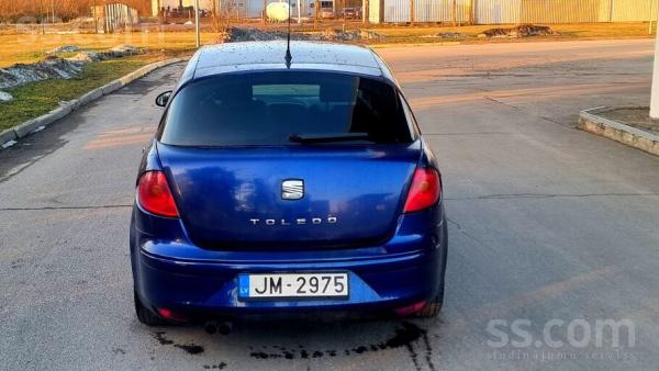 Blue SEAT Toledo 2005 in Cesis, with an engine capacity of 2.00 L and mileage of 342 thousand km for 1450 €, photo 6 on AUTOMOTO.COM.LV