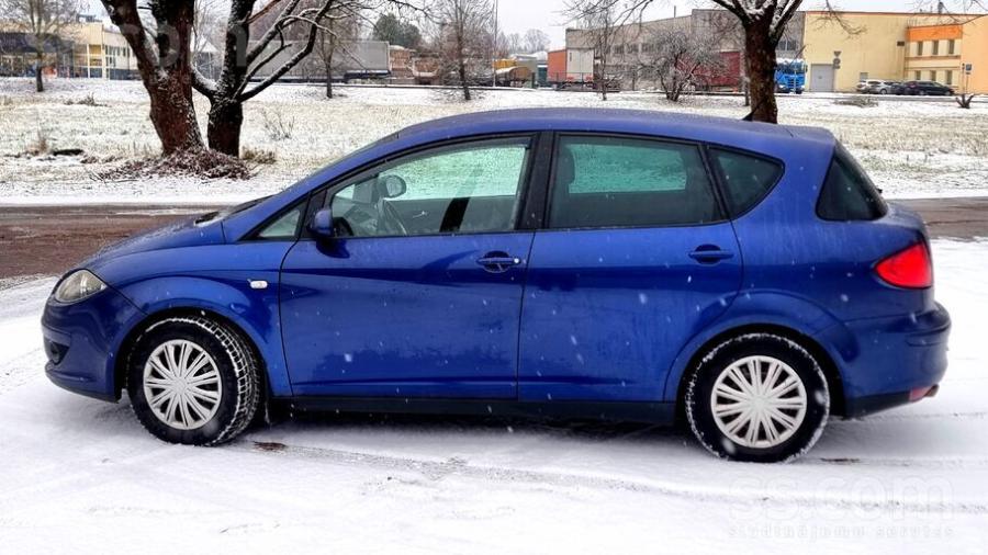 Blue SEAT Toledo 2005 in Cesis, with an engine capacity of 2.00 L and mileage of 342 thousand km for 1450 €, photo 15 on AUTOMOTO.COM.LV