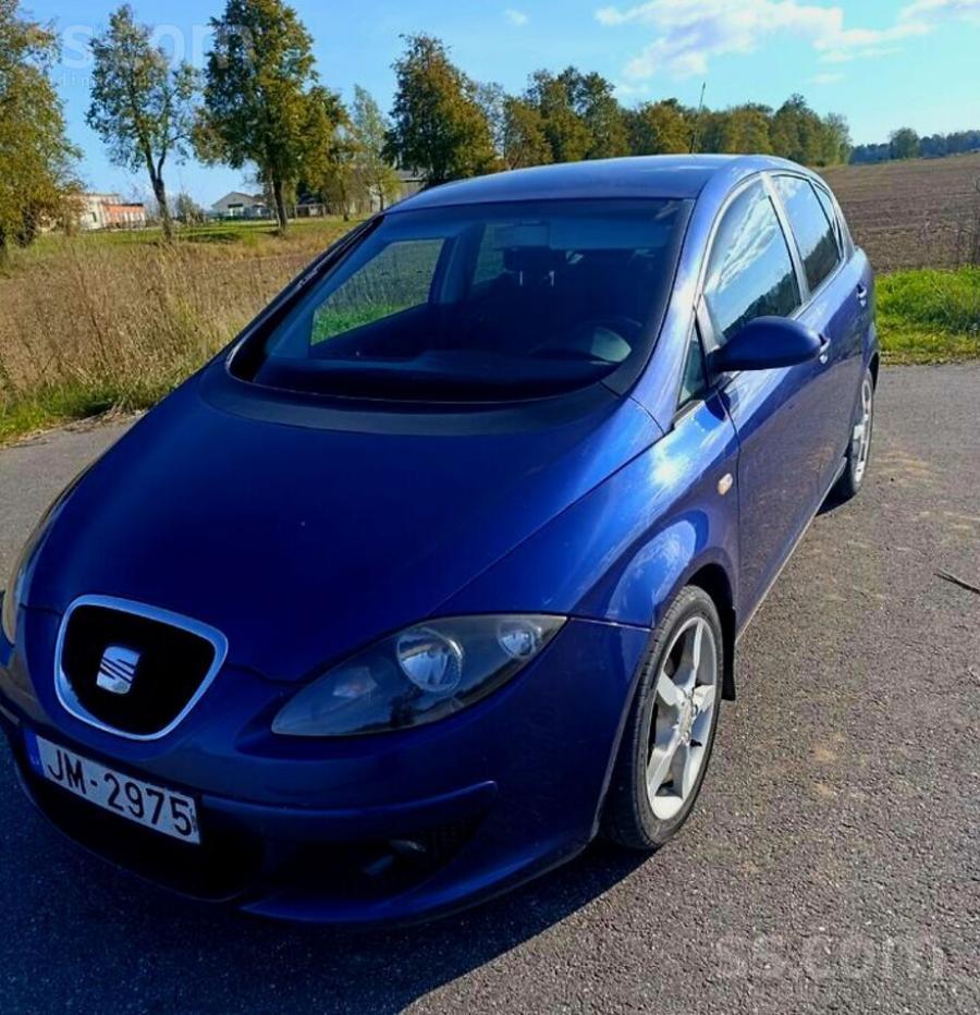 Blue SEAT Toledo 2005 in Cesis, with an engine capacity of 2.00 L and mileage of 342 thousand km for 1450 €, photo 17 on AUTOMOTO.COM.LV
