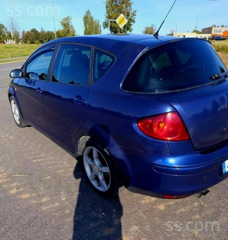 Blue SEAT Toledo 2005 in Cesis, with an engine capacity of 2.00 L and mileage of 342 thousand km for 1450 €, photo 19 on AUTOMOTO.COM.LV