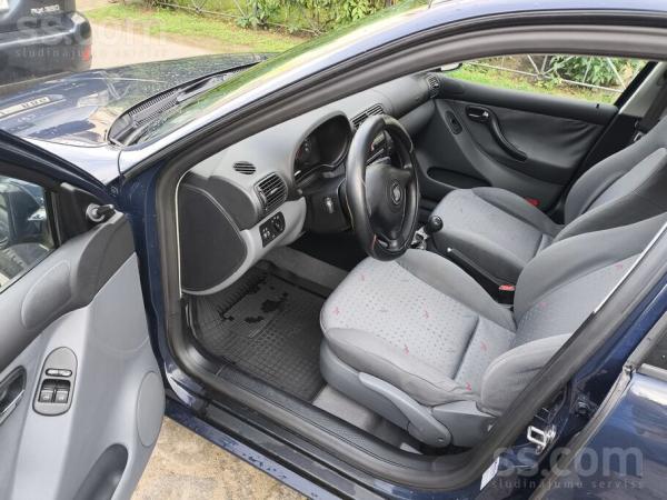 Zils SEAT Toledo 1999 Rīga, ar dzinēja tilpumu 1.60 L un nobraukumu 206 tūkst. km par 850 €, foto 6 vietnē AUTOMOTO.COM.LV