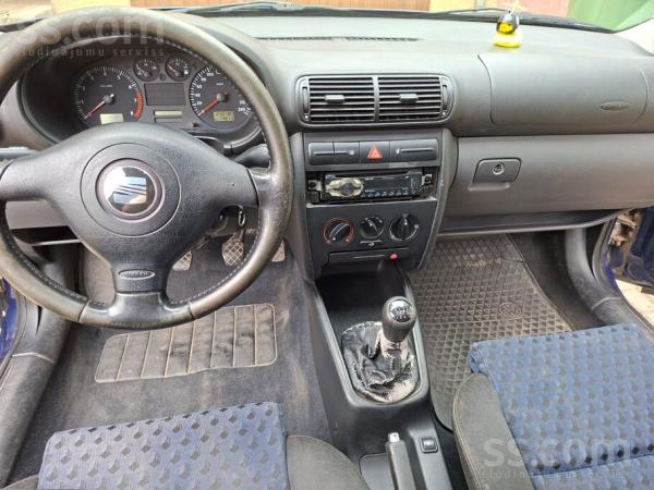 Zils SEAT Toledo 2000 Cēsis, ar dzinēja tilpumu 1.80 L un nobraukumu 230 tūkst. km par 620 €, foto 7 vietnē AUTOMOTO.COM.LV