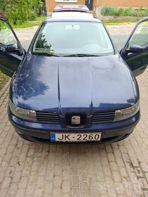Zils SEAT Toledo 2000 Cēsis, ar dzinēja tilpumu 1.80 L un nobraukumu 230 tūkst. km par 620 €, foto 9 vietnē AUTOMOTO.COM.LV