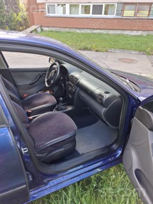 Zils SEAT Toledo 2003 Rīga, ar dzinēja tilpumu 1.90 L un nobraukumu 425 tūkst. km par 1400 €, foto 4 vietnē AUTOMOTO.COM.LV