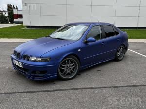 Blue SEAT Toledo 2004 in Riga, with an engine capacity of 2.30 L and mileage of 265 thousand km for 3500 €, photo 3 on AUTOMOTO.COM.LV