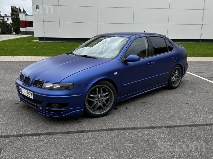 Blue SEAT Toledo 2004 in Riga, with an engine capacity of 2.30 L and mileage of 265 thousand km for 3500 €, photo 3 on AUTOMOTO.COM.LV
