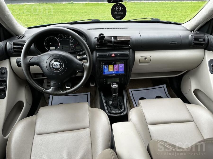 Blue SEAT Toledo 2004 in Riga, with an engine capacity of 2.30 L and mileage of 265 thousand km for 3500 €, photo 7 on AUTOMOTO.COM.LV