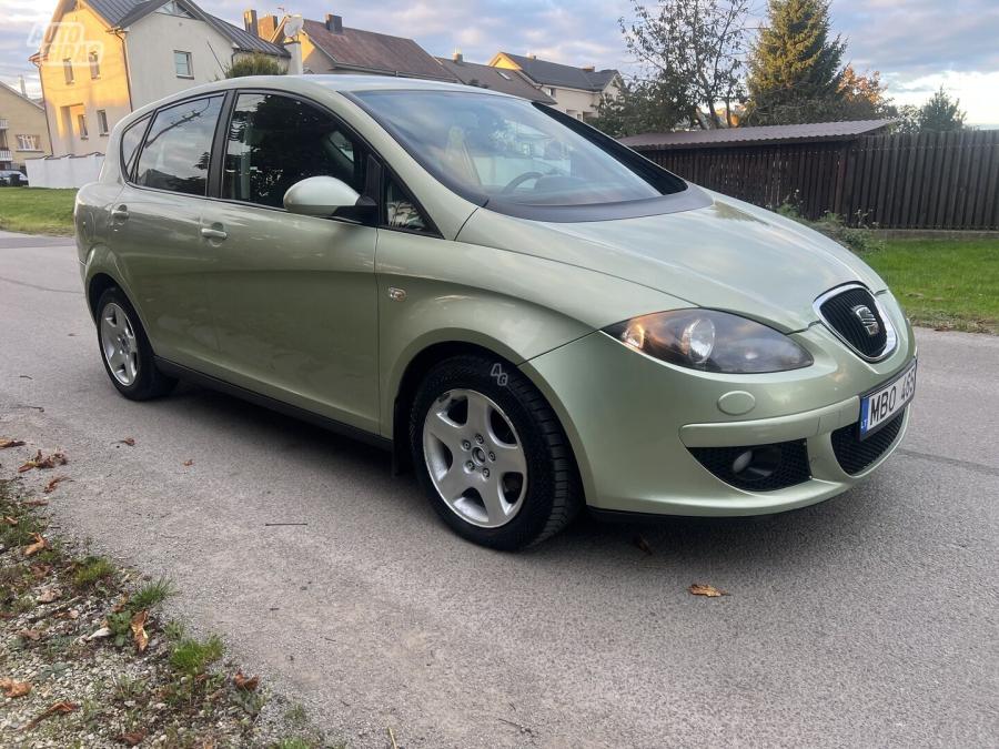 Zaļš SEAT Toledo 2006 Šauļi, ar dzinēja tilpumu 1.90 L un nobraukumu 260 tūkst. km par 1250 €, foto 3 vietnē AUTOMOTO.COM.LV