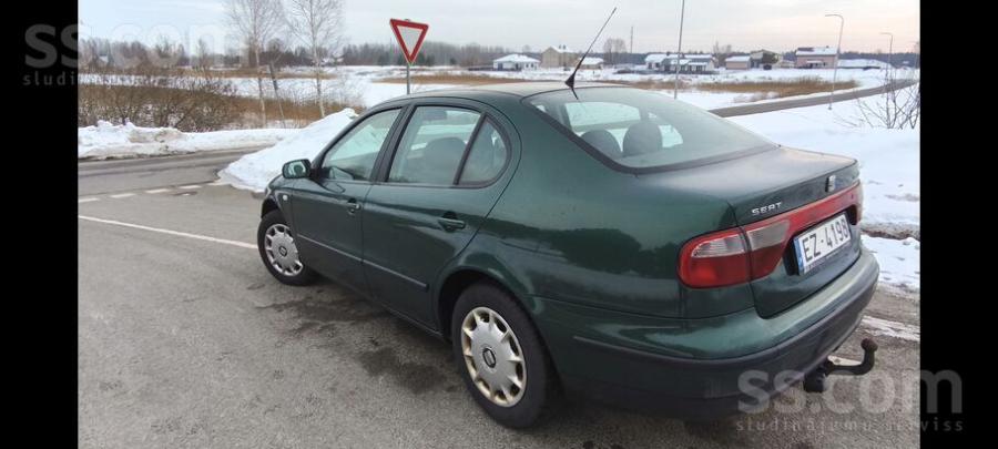 Green SEAT Toledo 2002 in Daugavpils, with an engine capacity of 1.90 L and mileage of 395 thousand km for 1100 €, photo 5 on AUTOMOTO.COM.LV