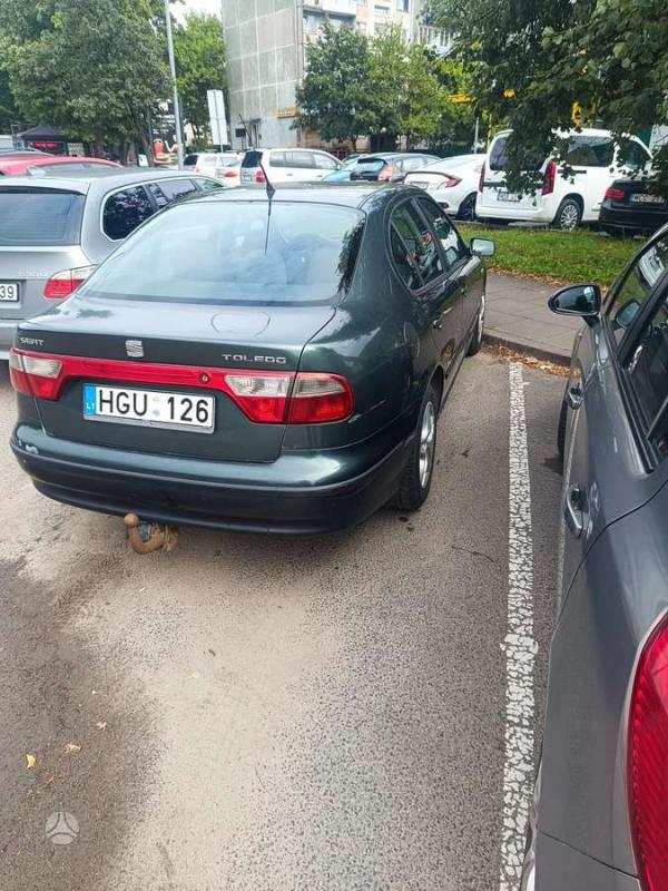 Green SEAT Toledo 2003 in Kaunas, with an engine capacity of 1.90 L and mileage of 341 thousand km for 550 €, photo 1 on AUTOMOTO.COM.LV
