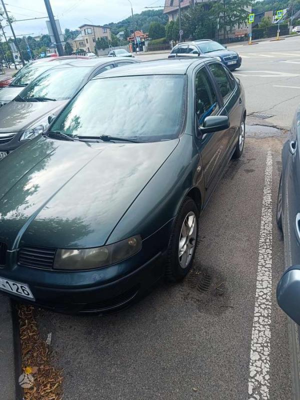 Green SEAT Toledo 2003 in Kaunas, with an engine capacity of 1.90 L and mileage of 341 thousand km for 550 €, photo 2 on AUTOMOTO.COM.LV