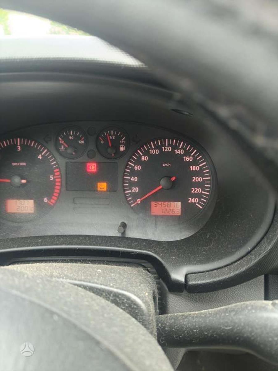 Zaļš SEAT Toledo 2003 Kauņa, ar dzinēja tilpumu 1.90 L un nobraukumu 341 tūkst. km par 550 €, foto 4 vietnē AUTOMOTO.COM.LV