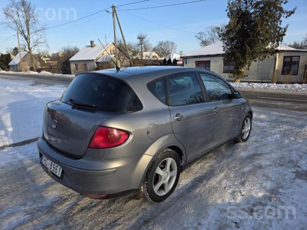 Grey SEAT Toledo 2004 in Ventspils, with an engine capacity of 2.00 L and mileage of 229 thousand km for 2300 €, photo 7 on AUTOMOTO.COM.LV