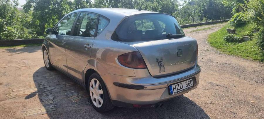 Grey SEAT Toledo 2004 in Vilnius, with an engine capacity of 1.97 L and mileage of 350 thousand km for 800 €, photo 4 on AUTOMOTO.COM.LV