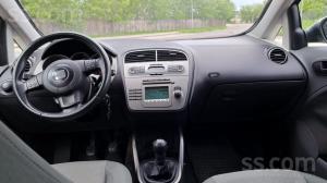 Grey SEAT Toledo 2005 in Jekabpils, with an engine capacity of 2.00 L and mileage of 255 thousand km for 1500 €, photo 18 on AUTOMOTO.COM.LV