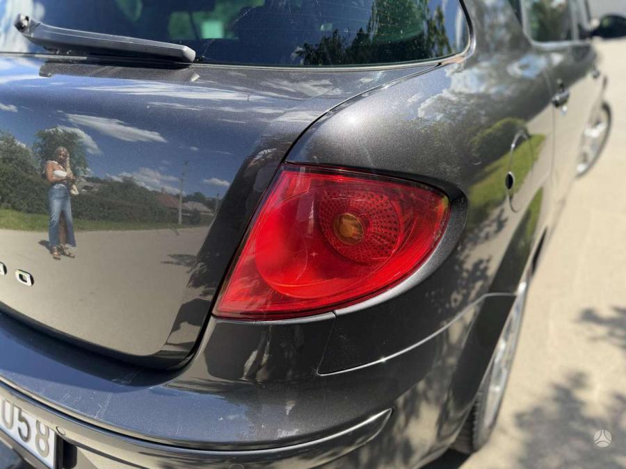 Pelēks SEAT Toledo 2005 Kauņa, ar dzinēja tilpumu 1.97 L un nobraukumu 278 tūkst. km par 999 €, foto 9 vietnē AUTOMOTO.COM.LV