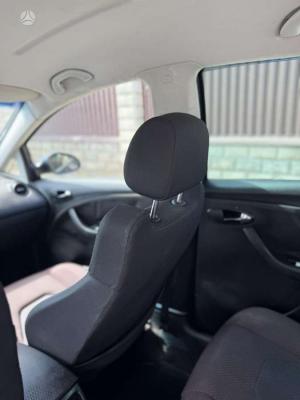 Pelēks SEAT Toledo 2005 Kauņa, ar dzinēja tilpumu 1.97 L un nobraukumu 278 tūkst. km par 999 €, foto 21 vietnē AUTOMOTO.COM.LV