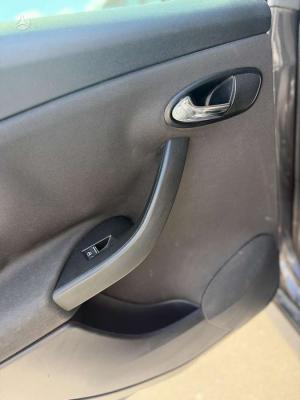 Pelēks SEAT Toledo 2005 Kauņa, ar dzinēja tilpumu 1.97 L un nobraukumu 278 tūkst. km par 999 €, foto 22 vietnē AUTOMOTO.COM.LV