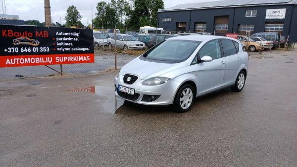 Pelēks SEAT Toledo 2005 Plungė, ar dzinēja tilpumu 2.00 L un nobraukumu 303 tūkst. km par 1350 €, foto 1 vietnē AUTOMOTO.COM.LV