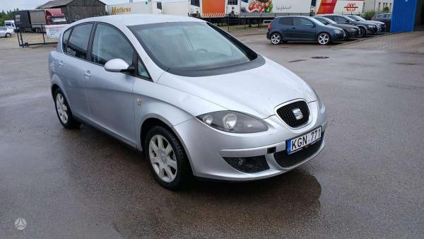 Pelēks SEAT Toledo 2005 Plungė, ar dzinēja tilpumu 2.00 L un nobraukumu 303 tūkst. km par 1350 €, foto 8 vietnē AUTOMOTO.COM.LV