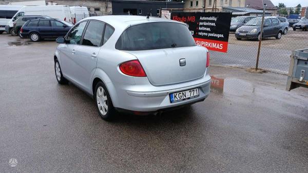 Pelēks SEAT Toledo 2005 Plungė, ar dzinēja tilpumu 2.00 L un nobraukumu 303 tūkst. km par 1350 €, foto 9 vietnē AUTOMOTO.COM.LV
