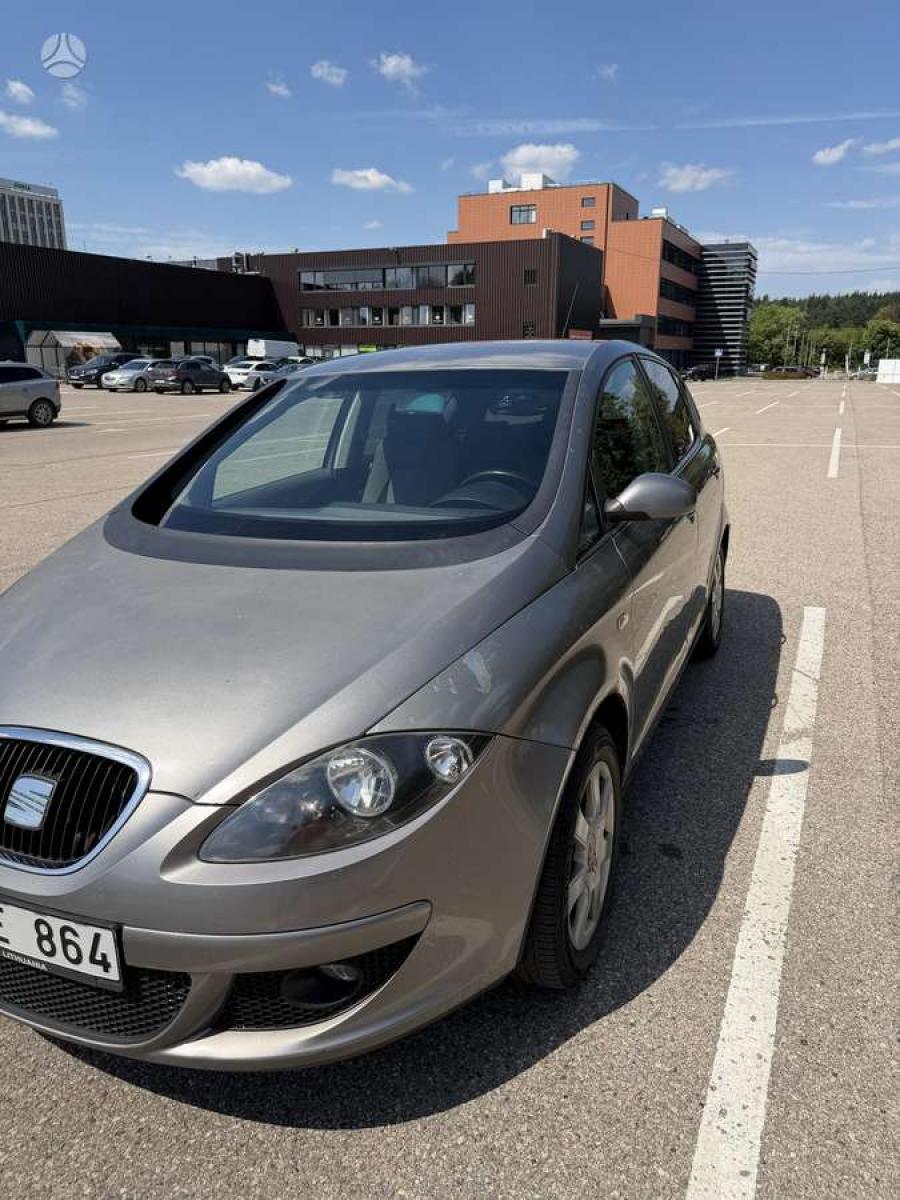 Pelēks SEAT Toledo 2005 Viļņa, ar dzinēja tilpumu 1.90 L un nobraukumu 280 tūkst. km par 1050 €, foto 3 vietnē AUTOMOTO.COM.LV