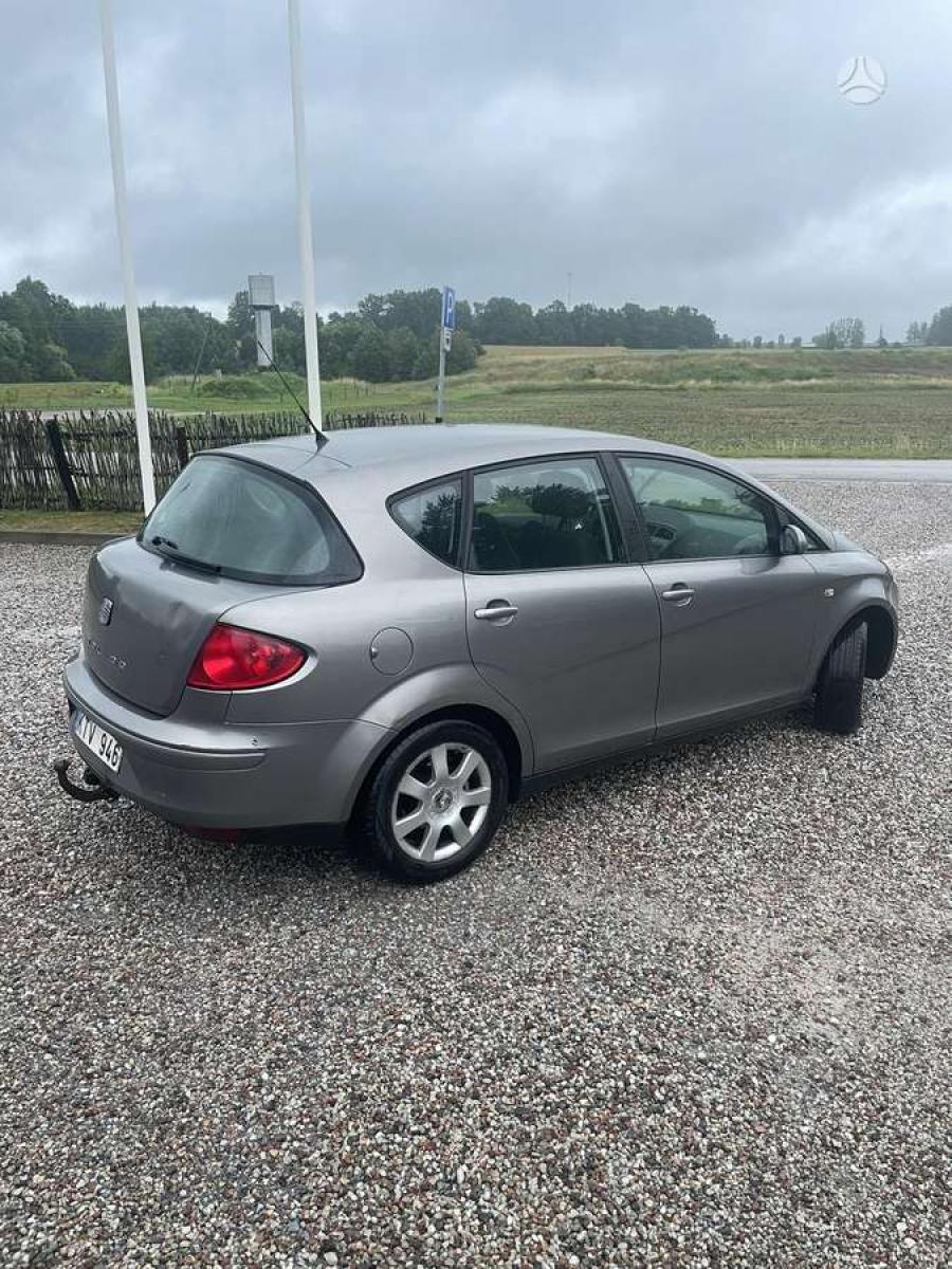 Pelēks SEAT Toledo 2006 Tauragė, ar dzinēja tilpumu 1.97 L un nobraukumu 277 tūkst. km par 1499 €, foto 5 vietnē AUTOMOTO.COM.LV