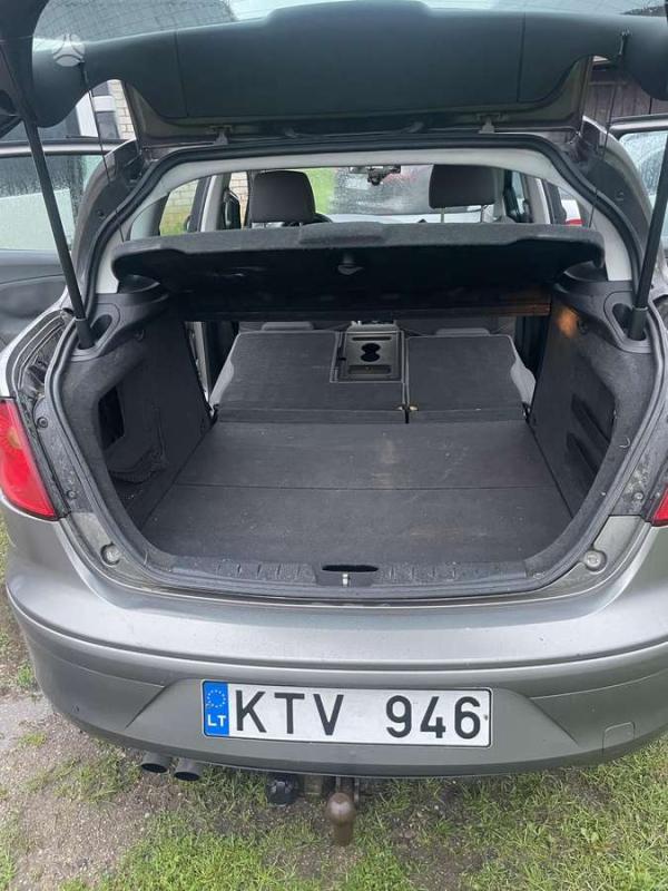 Pelēks SEAT Toledo 2006 Tauragė, ar dzinēja tilpumu 1.97 L un nobraukumu 277 tūkst. km par 1499 €, foto 9 vietnē AUTOMOTO.COM.LV