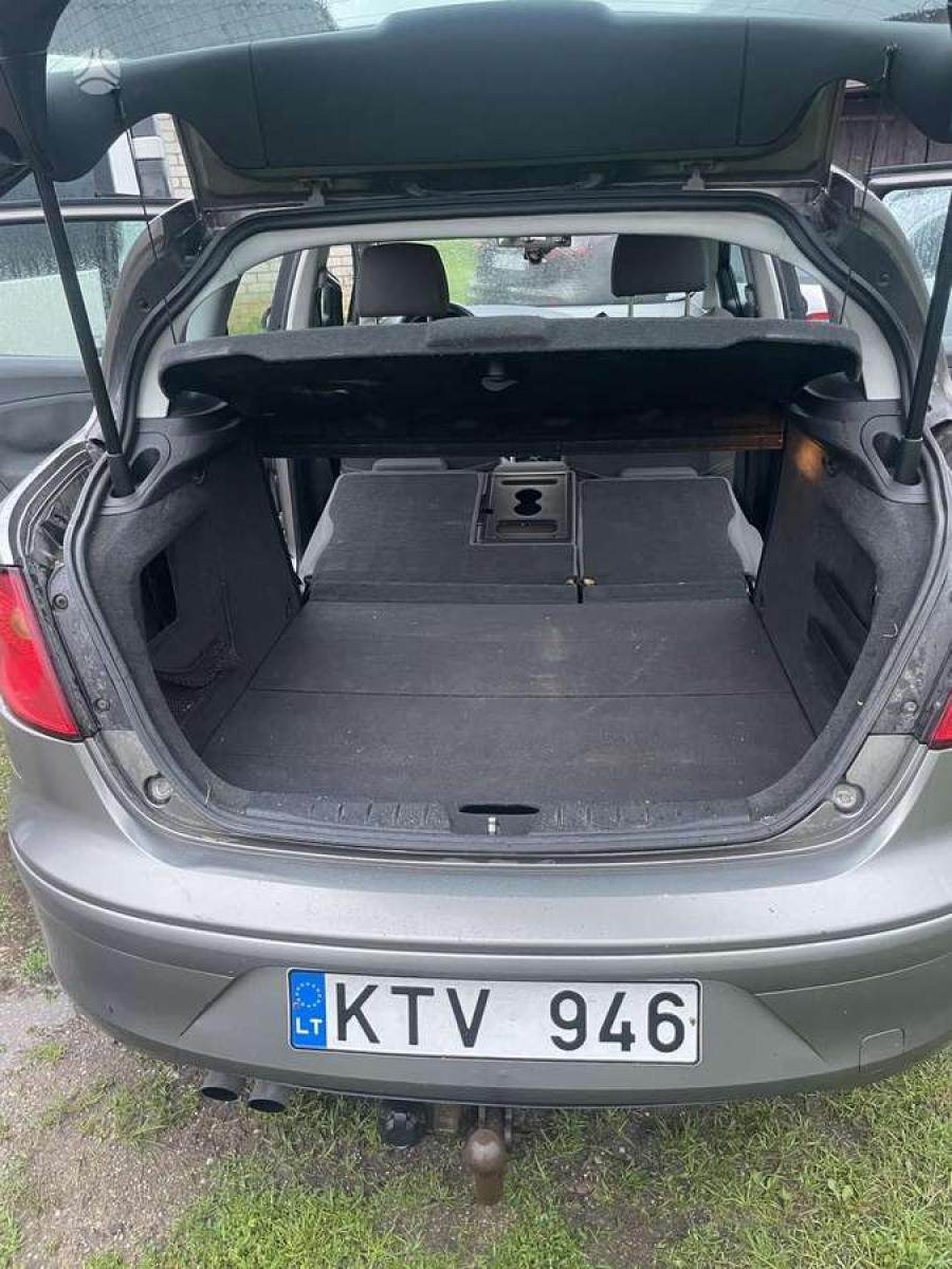 Pelēks SEAT Toledo 2006 Tauragė, ar dzinēja tilpumu 1.97 L un nobraukumu 277 tūkst. km par 1499 €, foto 10 vietnē AUTOMOTO.COM.LV