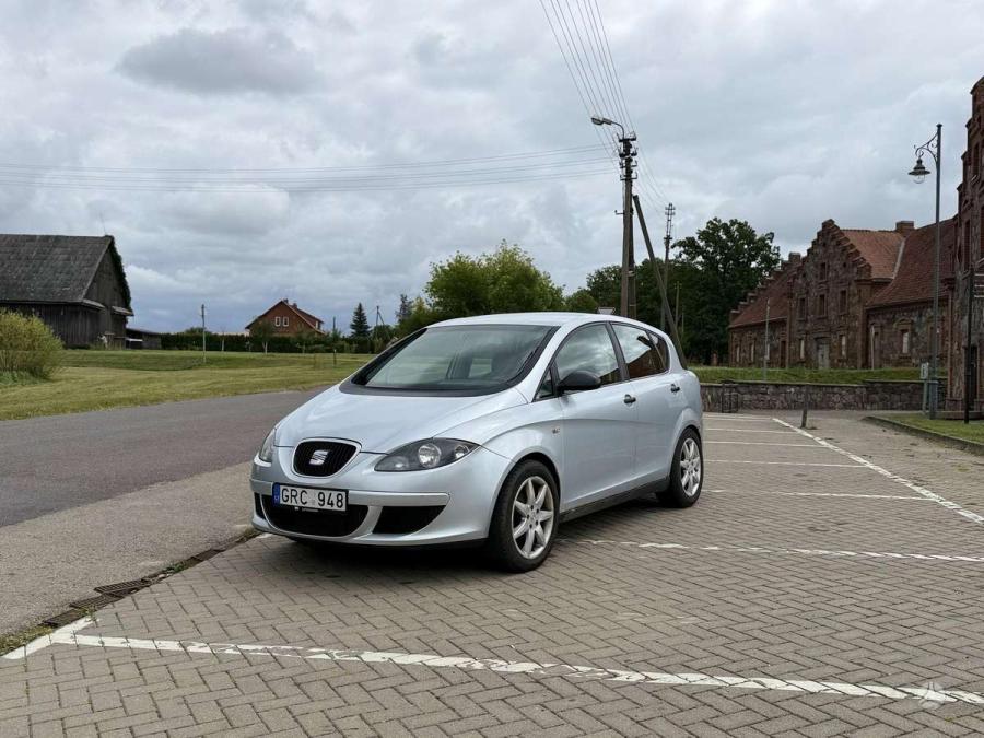 Grey SEAT Toledo 2006 in Rokiskis, with an engine capacity of 1.90 L and mileage of 340 thousand km for 950 €, photo 4 on AUTOMOTO.COM.LV