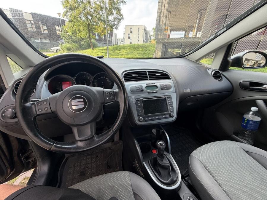 Grey SEAT Toledo 2006 in Vilnius, with an engine capacity of 1.90 L and mileage of 285 thousand km for 1600 €, photo 14 on AUTOMOTO.COM.LV