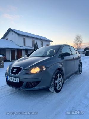Pelēks SEAT Toledo 2008 Tallina, ar dzinēja tilpumu 1.90 L un nobraukumu 365 tūkst. km par 1000 €, foto  vietnē AUTOMOTO.COM.LV