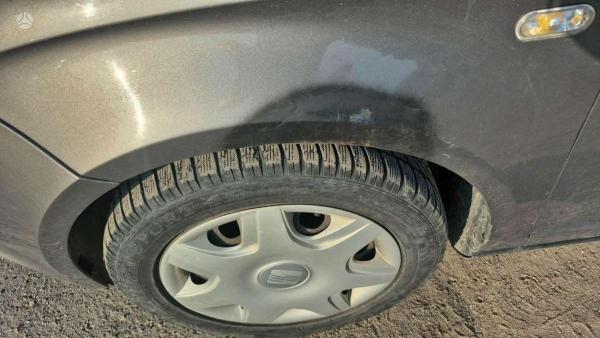 Pelēks SEAT Toledo 2008 Kauņa, ar dzinēja tilpumu 1.90 L un nobraukumu 300 tūkst. km par 1100 €, foto 3 vietnē AUTOMOTO.COM.LV