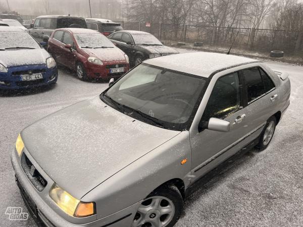 Pelēks SEAT Toledo 1999 Šauļi, ar dzinēja tilpumu 1.90 L un nobraukumu 386 tūkst. km par 749 €, foto 10 vietnē AUTOMOTO.COM.LV