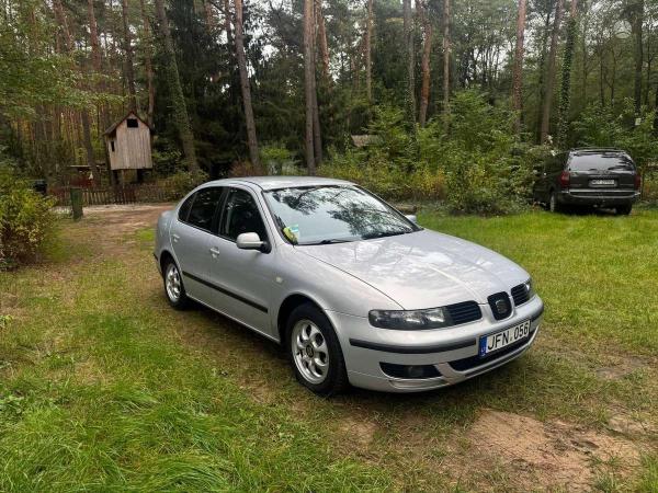 Pelēks SEAT Toledo 2000 Viļņa, ar dzinēja tilpumu 1.78 L un nobraukumu 228 tūkst. km par 440 €, foto 6 vietnē AUTOMOTO.COM.LV
