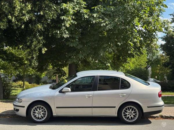 Pelēks SEAT Toledo 2000 Viļņa, ar dzinēja tilpumu 1.78 L un nobraukumu 228 tūkst. km par 440 €, foto 7 vietnē AUTOMOTO.COM.LV