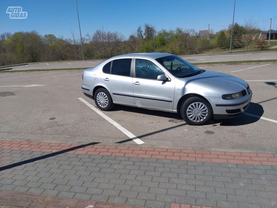 Pelēks SEAT Toledo 2001 Viļņa, ar dzinēja tilpumu 1.90 L un nobraukumu 325 tūkst. km par 820 €, foto 3 vietnē AUTOMOTO.COM.LV